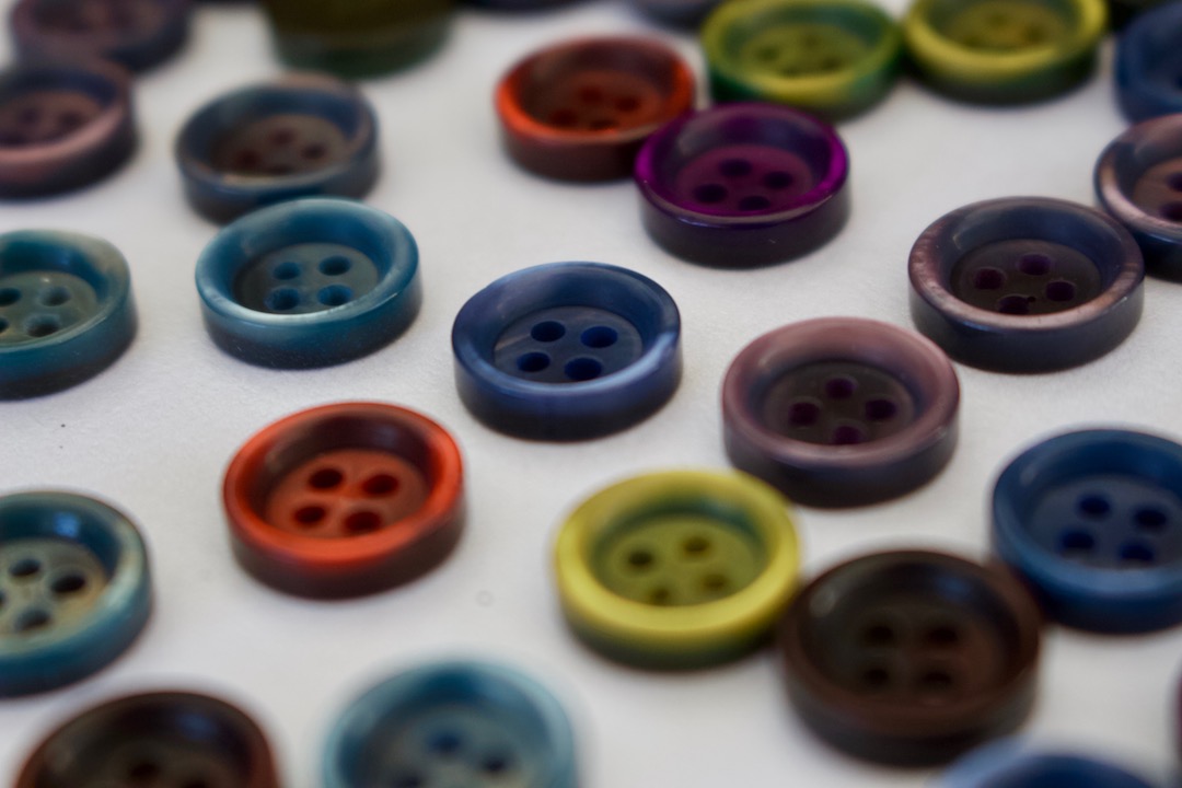 Kunststoffknöpfe | Anker Knopf GmbH